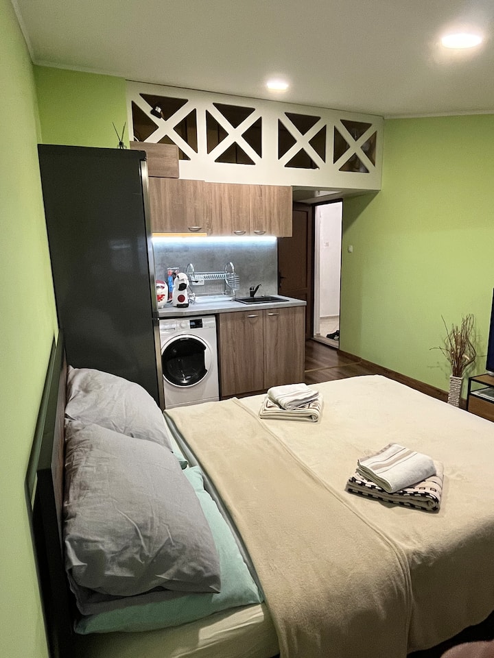 Уютна таванска стая с панорама - Bulgarien