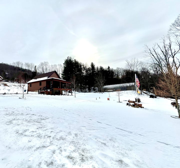 Near Winter Fun & Skiing - Tiny Home W/ Fire Pit - Boone, NC