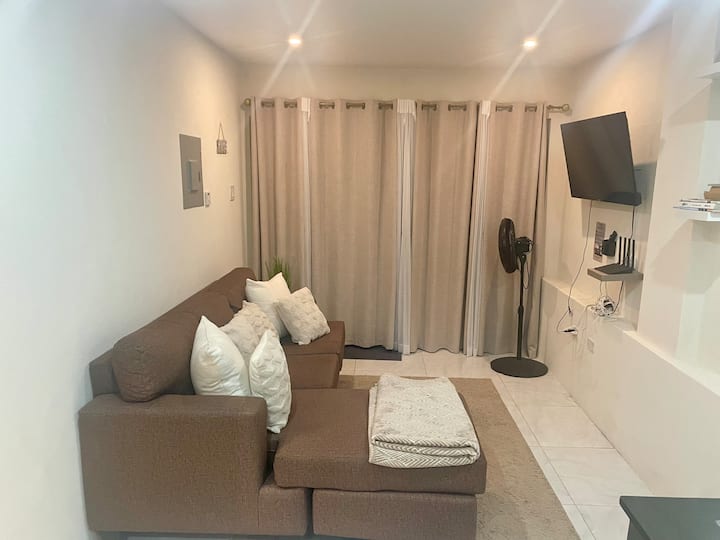 Modern 2 Bd Garden Apt - 5 Min Walk To Beach - Barbados