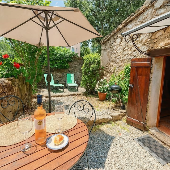 Petite Maison Typique Au Coeur De La Corse - Corte