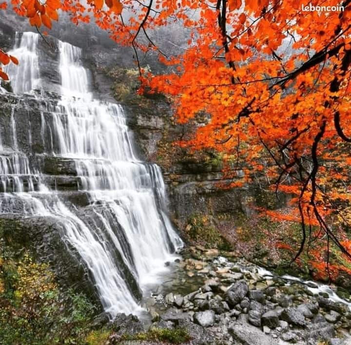 Gîte Proche Des Cascades Du Hérisson, 4 Personnes - Doucier