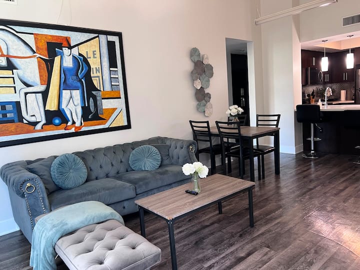Hollywood Penthouse Free Parking, Pool, Gym - Rancho Park - Los Angeles