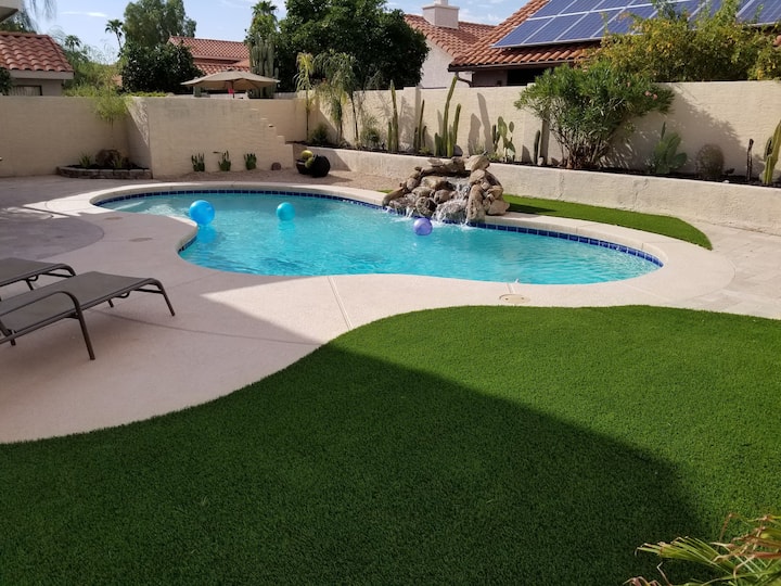 Beautiful Remodeled Private Modern Villa, 3b-3b - Fountain Hills, AZ