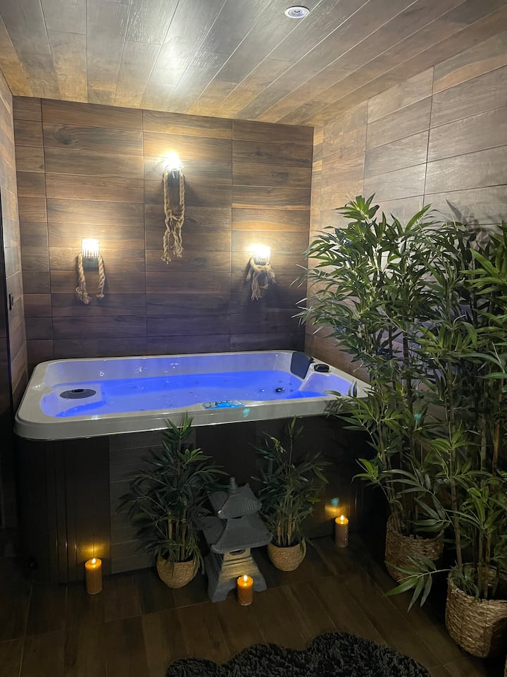 By Neptune - Appartement Indonésien Jacuzzi - Boissy-Saint-Léger