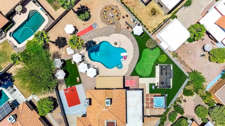 Modern Scottsdale Resort! Bball, Pool, Golf, Games - Desert Ridge - Phoenix