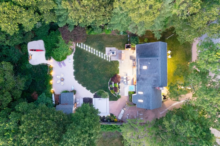 5-star Opulent Haven - Private Beach, Spa & Chalet - Barnstable, MA