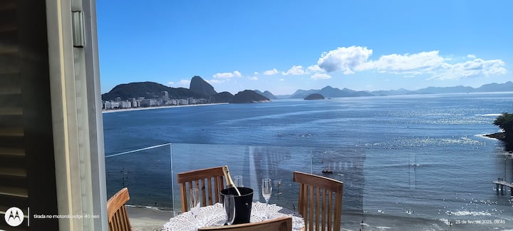 Copacabana Aos Seus Pés. - Rio de Janeiro