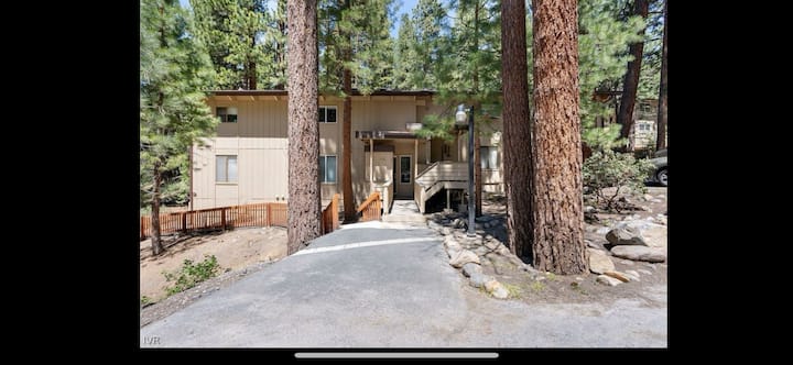 Cozy Condo In Incline Village - Lake Tahoe