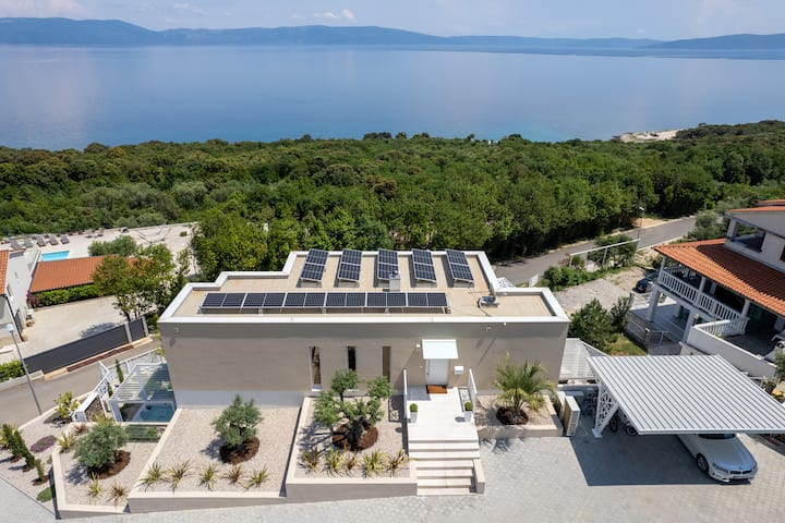 Rovni Hills _ Panoramablick - Ravni