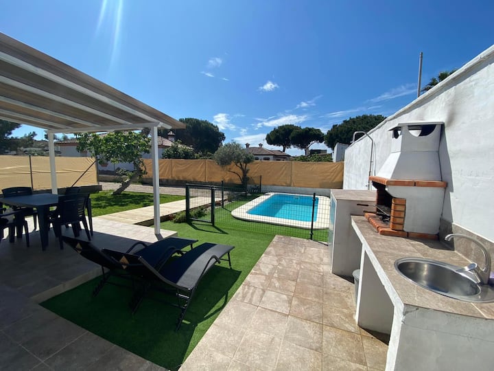 Casa Con Piscina, En La Barrosa - Novo Sancti Petri