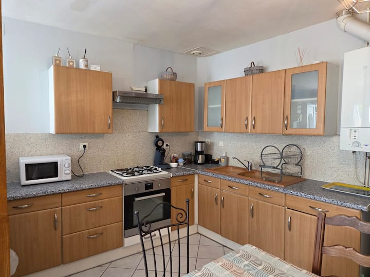 Logement 9 Personnes Centre-ville Calais - Calais