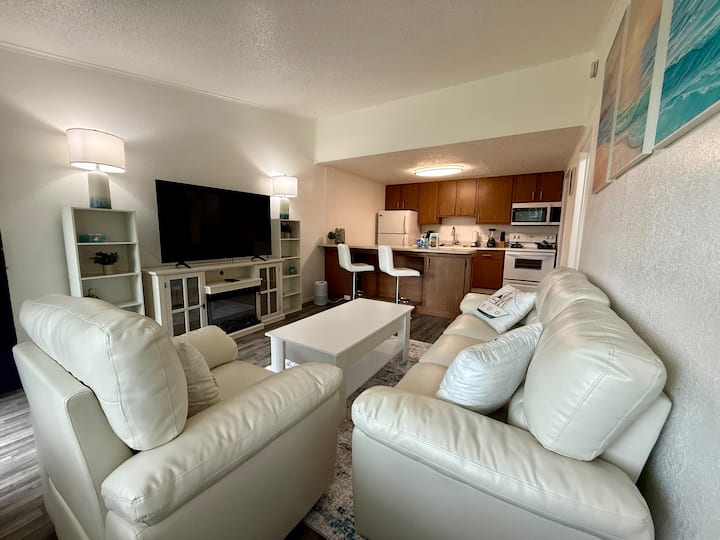 Bright & Cozy Minutes From *Mayo Clinic* & Beach! - Kathryn Abbey Hanna Park, Jacksonville