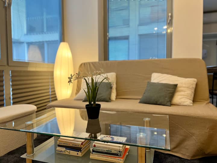 Adm Spacious Apartment In Center- Wifi, Coffee,ac - Bratislava