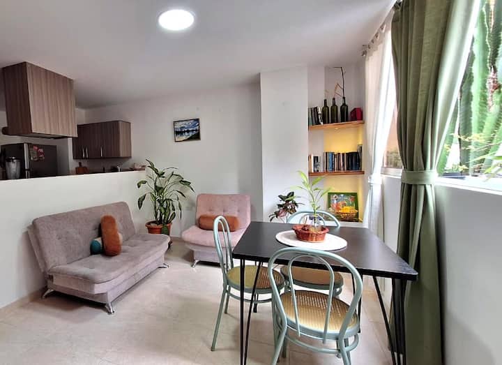 Pintoresco Apto A Pasos De Uis Udi Coliseo Estadio - Girón