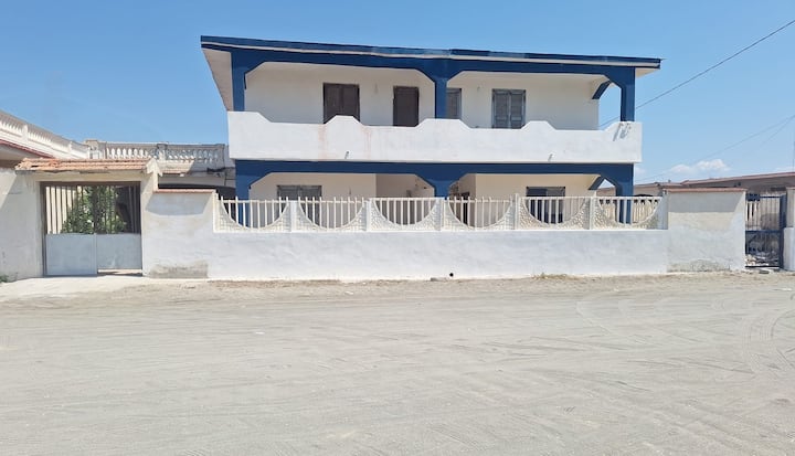 Mediterranean Beach Dream Directly On The Sea - Mondragone