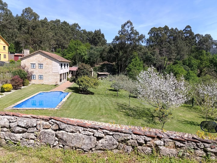 Casa Rural. Ideal Descanso. Piscina Ycasa Privada. - Bela