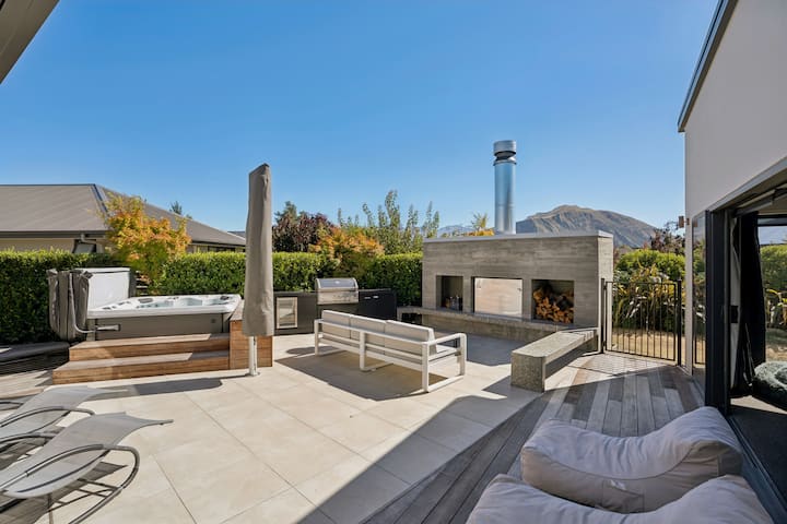 Casa Central - Wanaka Holiday Home - Wanaka