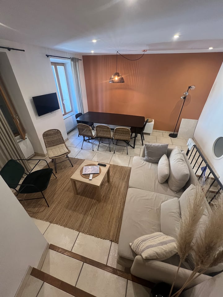 Mars & Cha House - Charmante Maison De Village - Cucuron