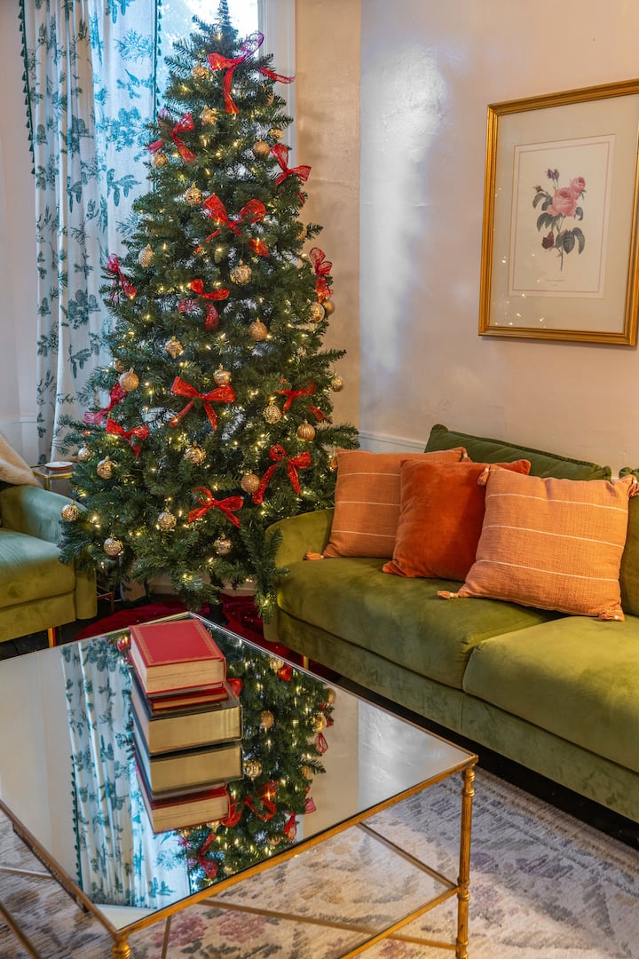 Sweet Cozy Spot In Historic Sugarhouse Home - Salt Lake City, UT