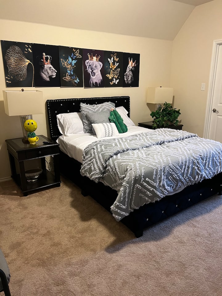 Good Vibes Retreat - Plano, TX