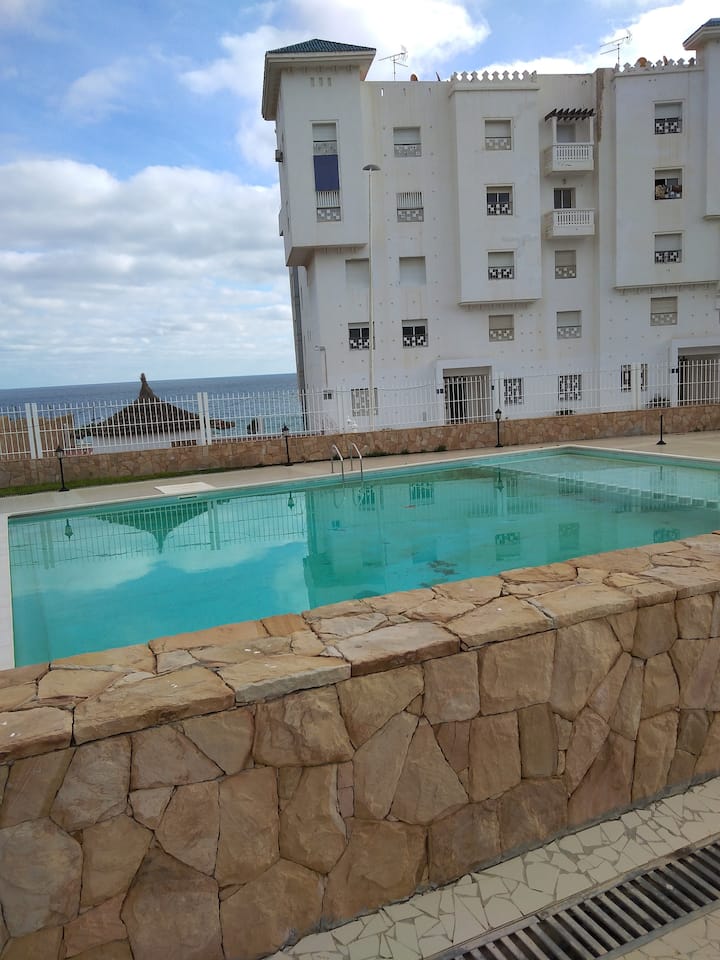 Joli Appartement Situé à Résidence Sécurisée - Ceuta