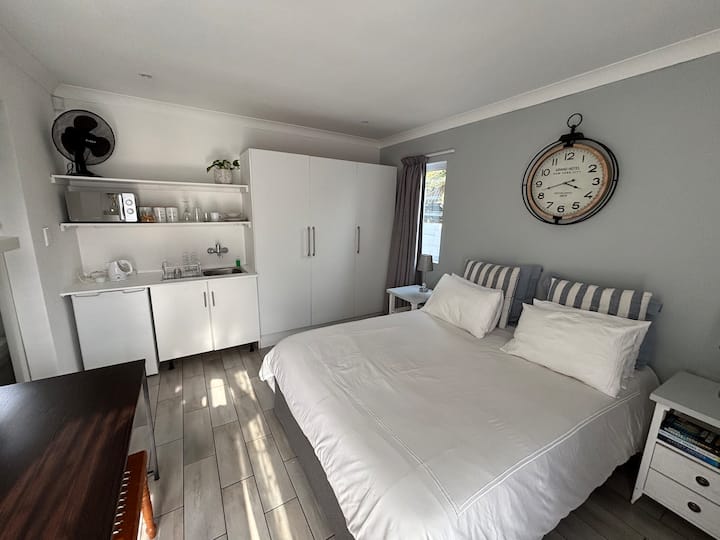 Nikki’s Spot- A Perfect Place To Relax - Randburg
