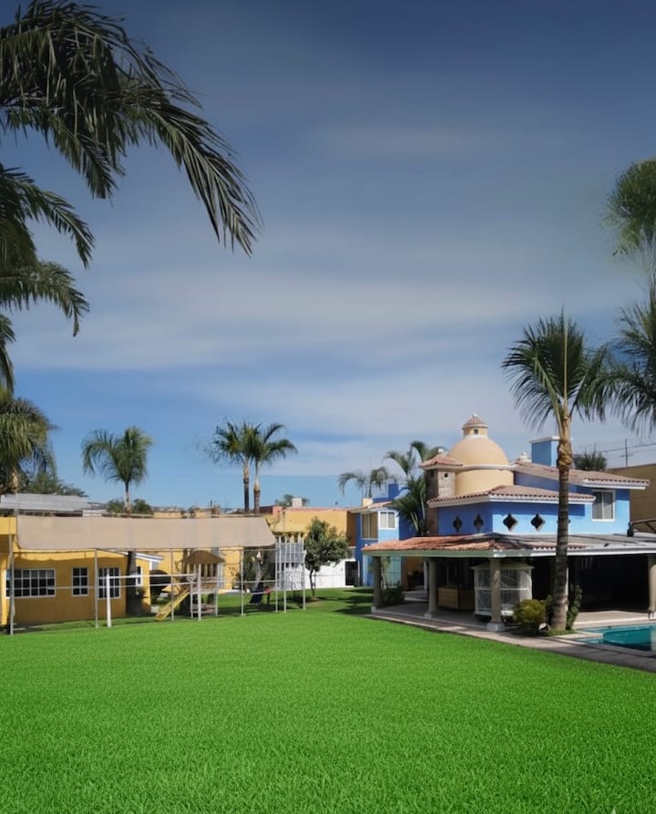 Castillo Vacacional “Los Loros” - Tonalá