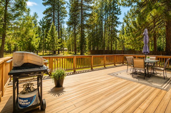 Peters Cabin Cozy Retreat In Sisters Tollgate Area - Sisters, OR