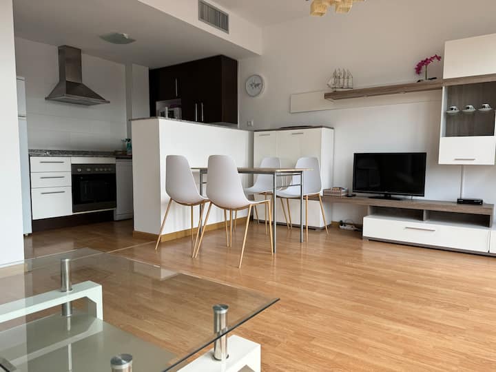 Prime Holiday Apartment - Empuriabrava