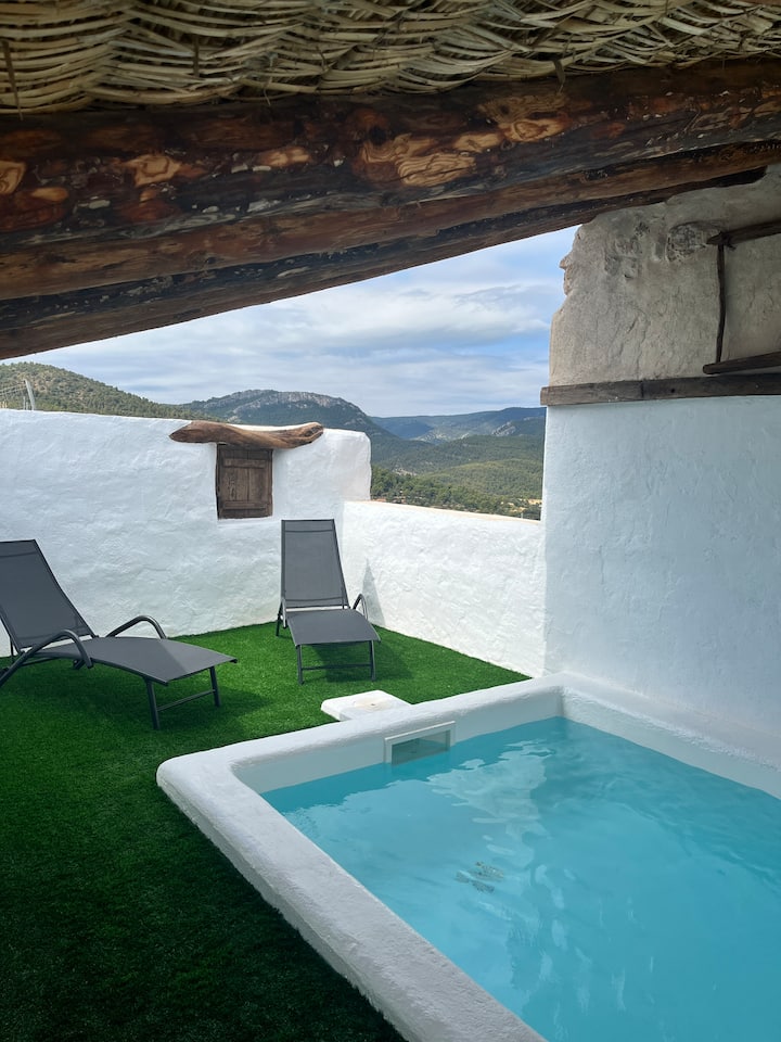 Casacastillo28 |Con Piscina Privada Y Montaña - Fuentespalda