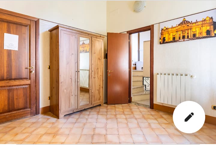 Multi Suite Roma Centro Da 8 A 17 Ospiti) - Roma
