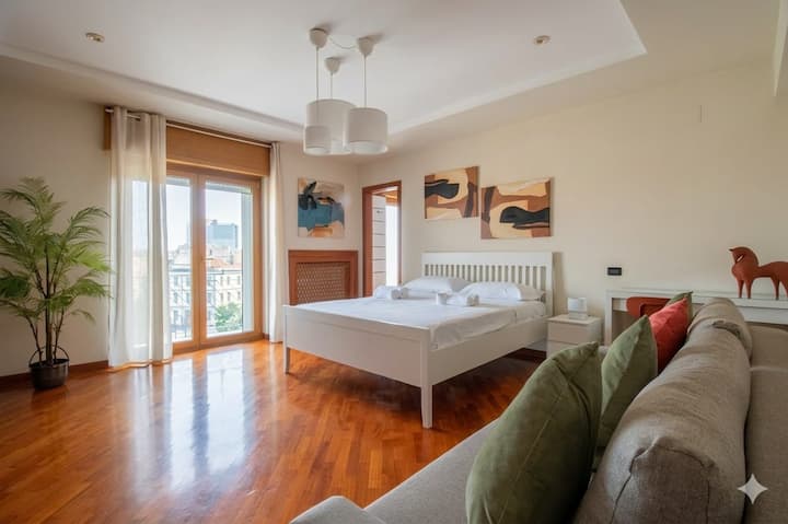 Lo Studio 1_in Piazza Nazionale - Naples