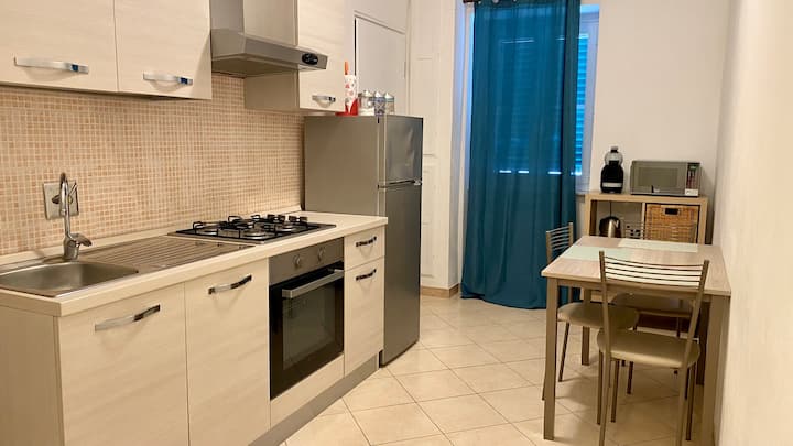 Cosy Studio Apartment A Few Steps From The Sea - Livorno