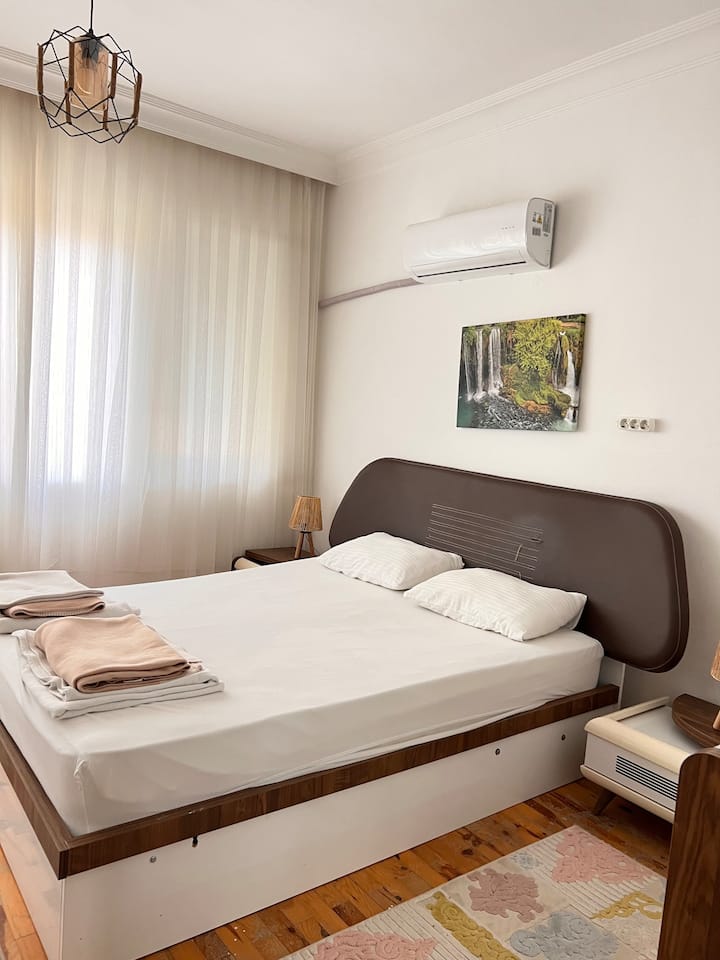 Konyaaltı Beach 600 Metre  Uzaklıkta 2+1 - Antalya