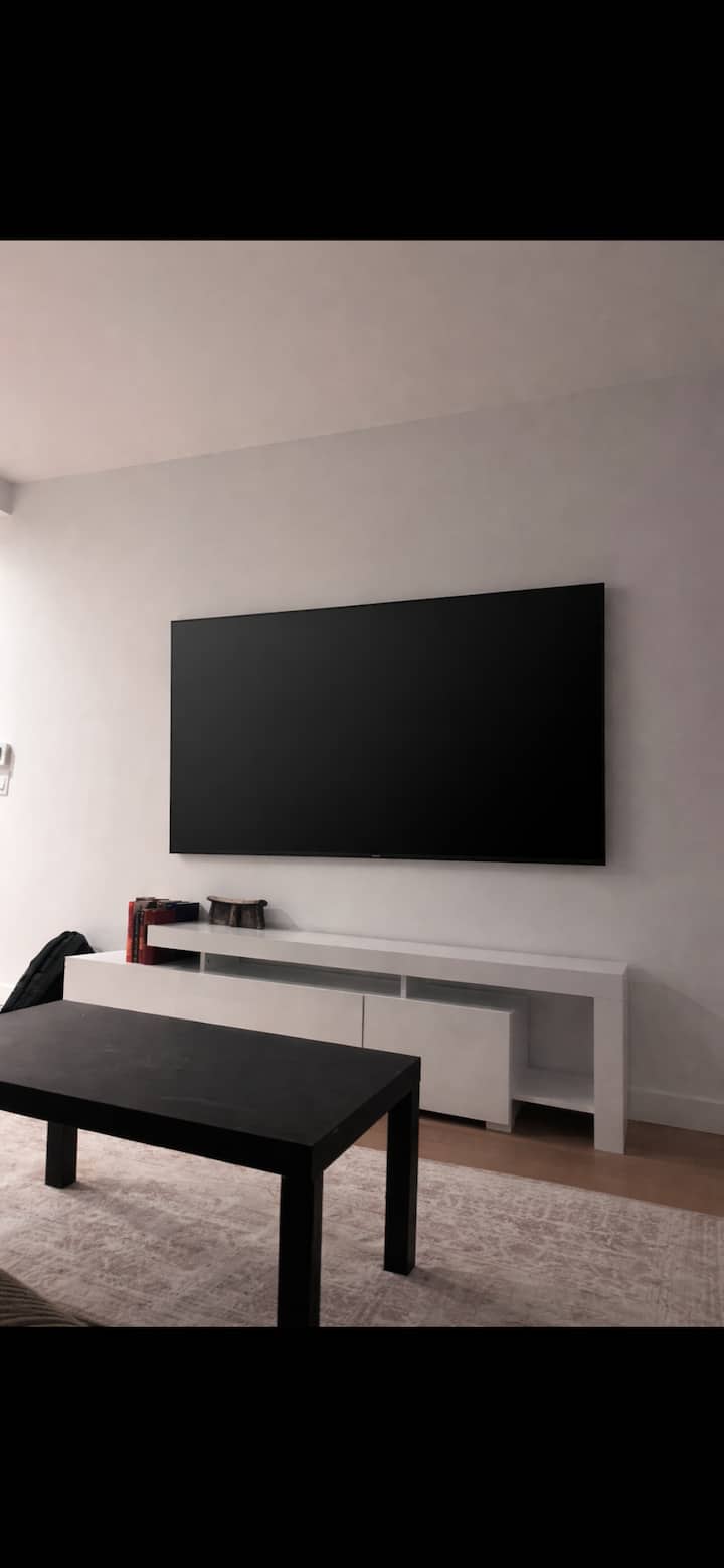 Luxury High-rise Apartment Near Manhattan - Long Beach, NY