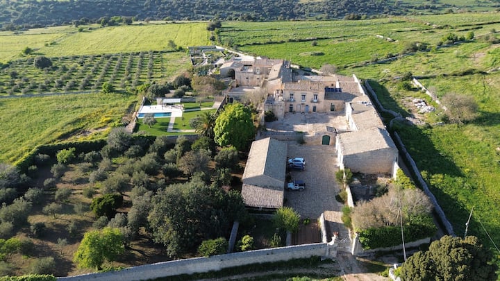 Villa Con Piscina In Esclusiva - Marina di Ragusa
