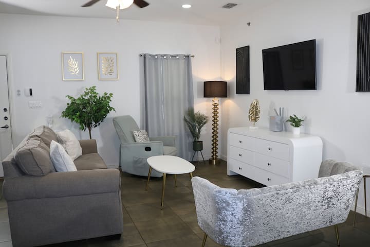 Lemon Home - 2 Queen Br - 愛丁堡