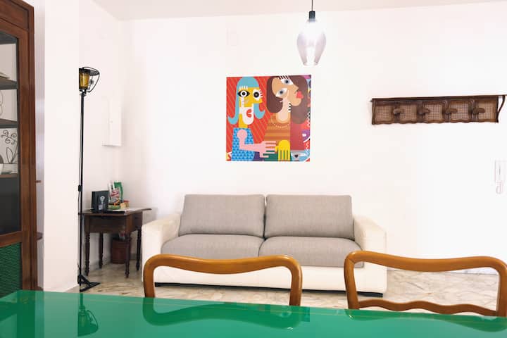 Spacious Central Apartment Near Bari Station - Bari