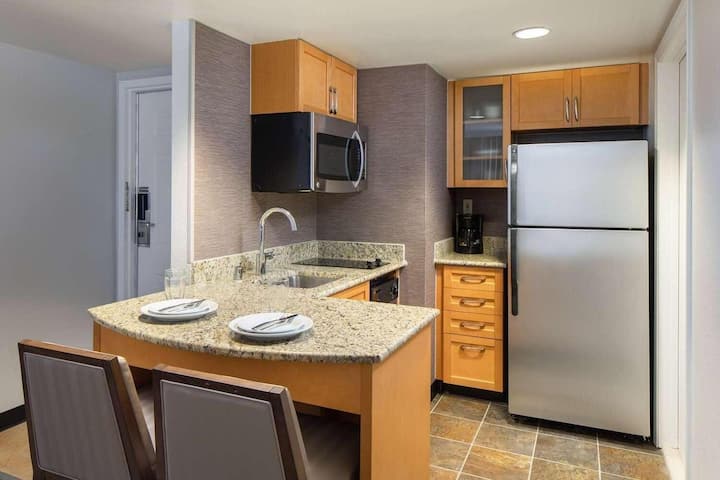 Always A Great Idea To Unwind! Pool, Parking! - Sabre Springs - San Diego