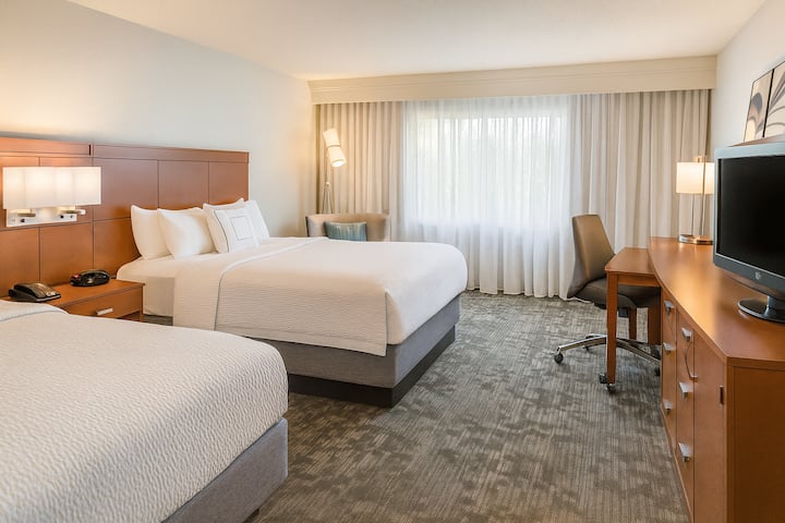 A Place You'll Surely Enjoy! 3 Units, Pets Allowed - Chattanooga, TN