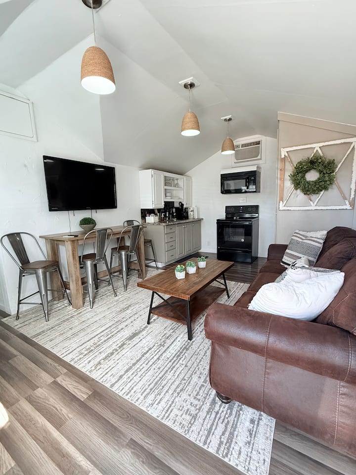 Cavern City Guesthouse - Pecos River, Carlsbad