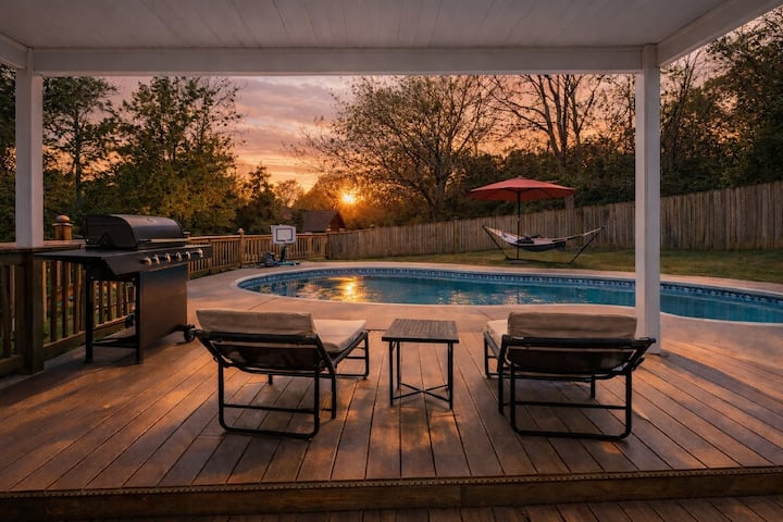 Family Oasis Getaway | Pets, Pool, Games & Bbq! - Lake Oliver