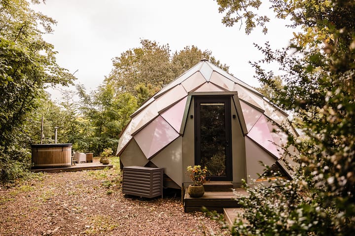 Armadillo Met Privé Hottub - Weeze