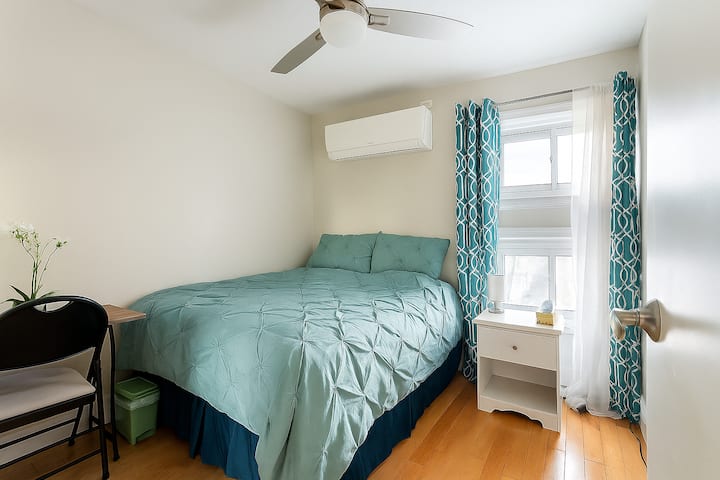 Stylish & Private Room In Downtown Toronto - Toronto