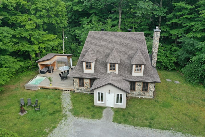 Chalet Agapê-12*montagne*nature*spa*sauna*billard - Orford, QC