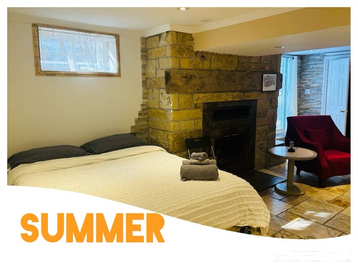 Sunny Basement Unit Near Airport - Toronto