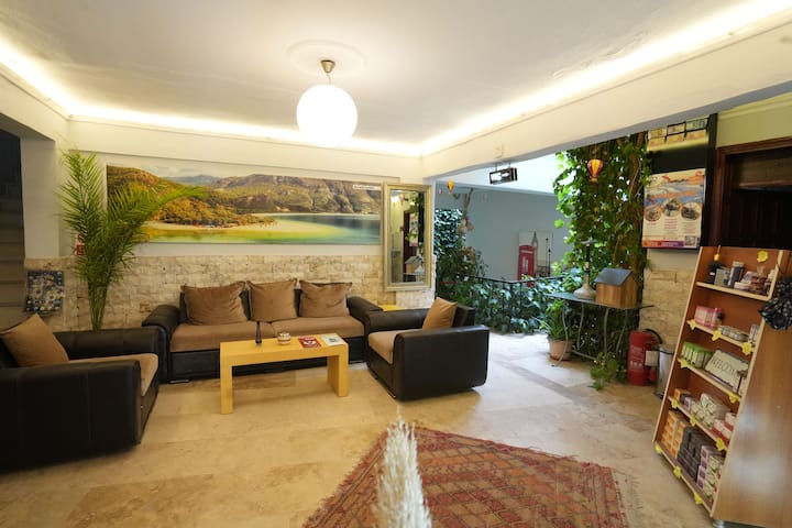 Teras Balkon Verandalı Daire - Pamukkale