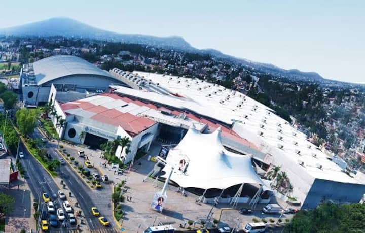 El Mejor Depa Espacioso A 5 Min Expo Gdl, A/c - Guadalajara