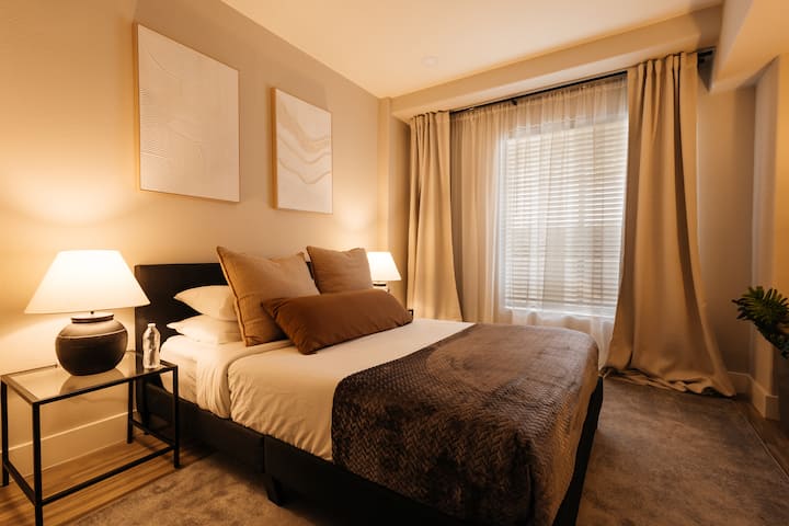 Oasis - 1bdr (King Bed, Parking, Gym, Pool) - West Hollywood