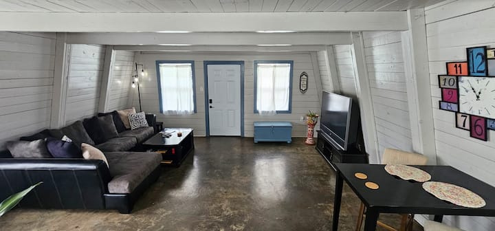 A-frame Close To Lake - Possum Kingdom Lake, TX